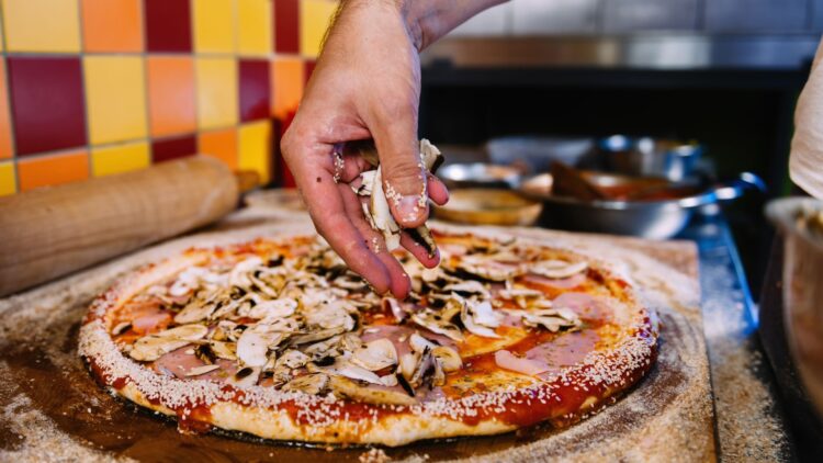5 Tips to Nail Your Pizza Restaurant Grand Opening | Businessdeccan