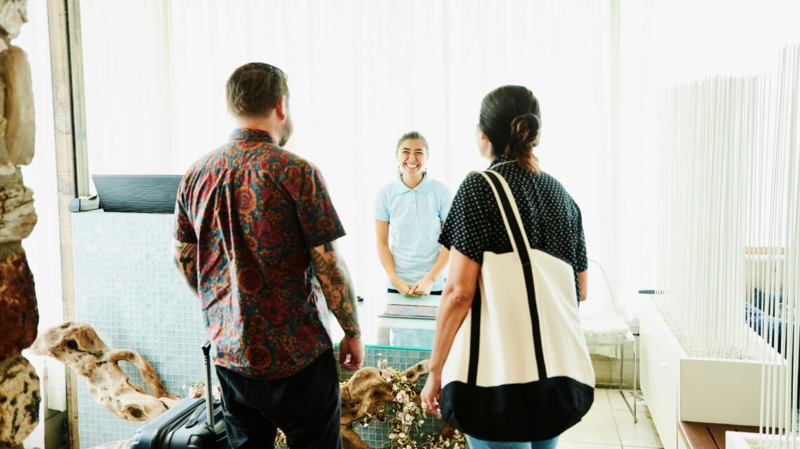 How to Handle Difficult Guests: Conflict Resolution Tips for Hosts ...